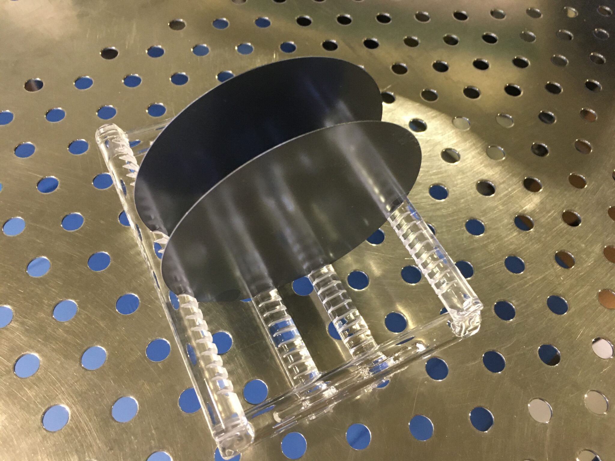 Quartz and Aluminum Wafer Boats - Glow Research